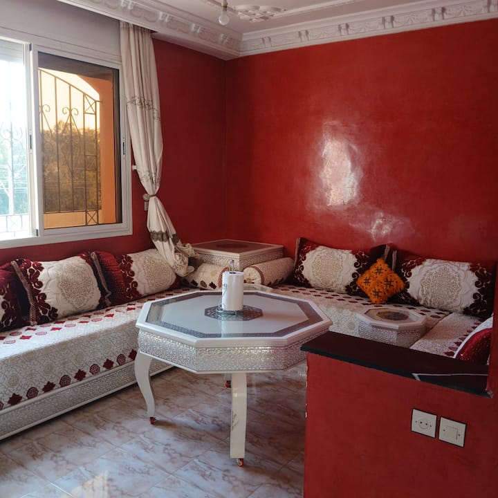 Lumière, Espace– L'appartement Au Caractère Unique - Témara