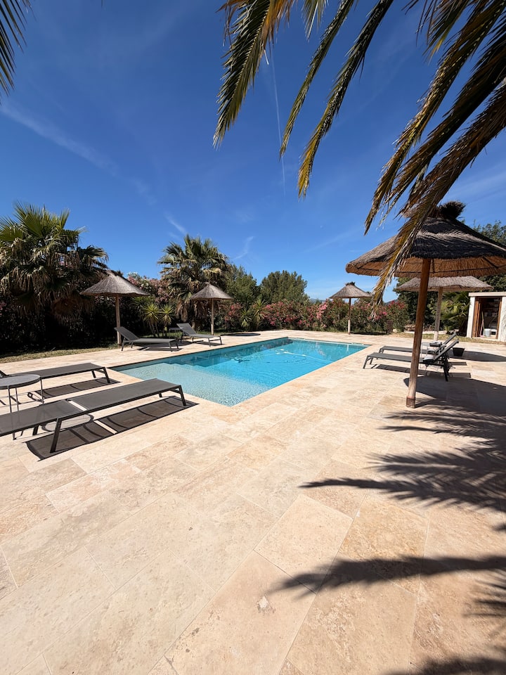 Splendide Gite T2 Avec Piscine Chauffée - Aubagne