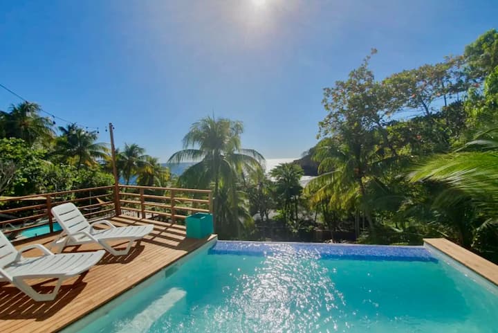 Ivy Marey Beachfront Surfcity Shalpa Beach - El Salvador