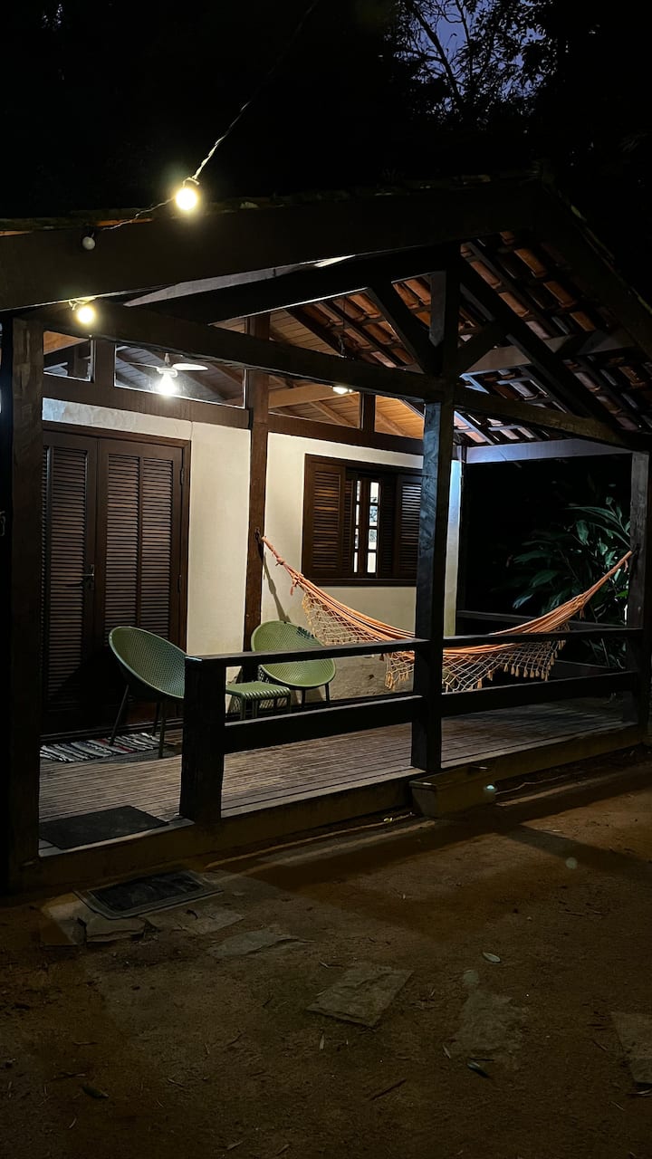 Casa A 50 Mts Da Praia Na Frente Do Rio - São Sebastião