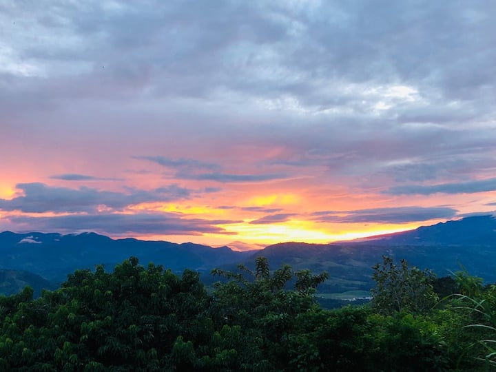 Cabaña El Mirador De Las Montañas - Jiménez
