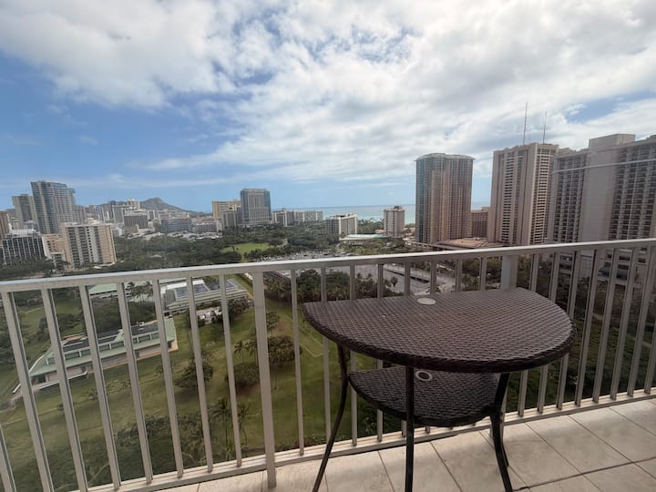 View Inn On The Park 22f Studio/1 Bed/ Ih - Honolulu, HI