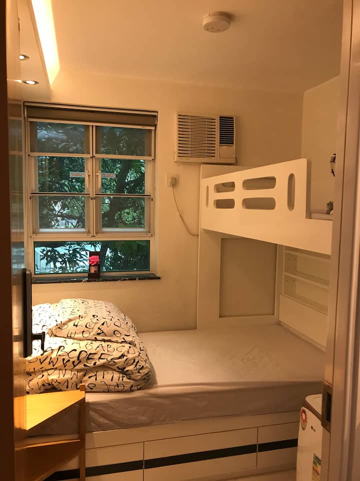 Incredible Architect Design Duplex Air Room - Hong Kong