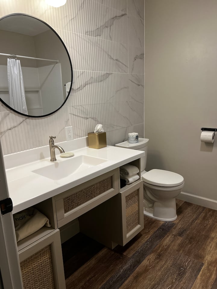 Vinchester Inn | Balcony, 2 Beds, Boutique Hotel - Hermann, MO