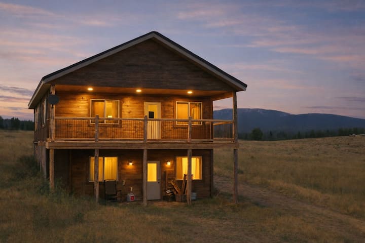 Golden Meadows Lodge+6br+hottub+petfriendly+30ynp - Idaho (State)