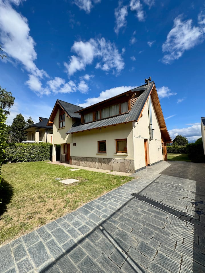 Casa Con Excelente Vista En Bariloche Máximo 8 Pax - San Carlos de Bariloche