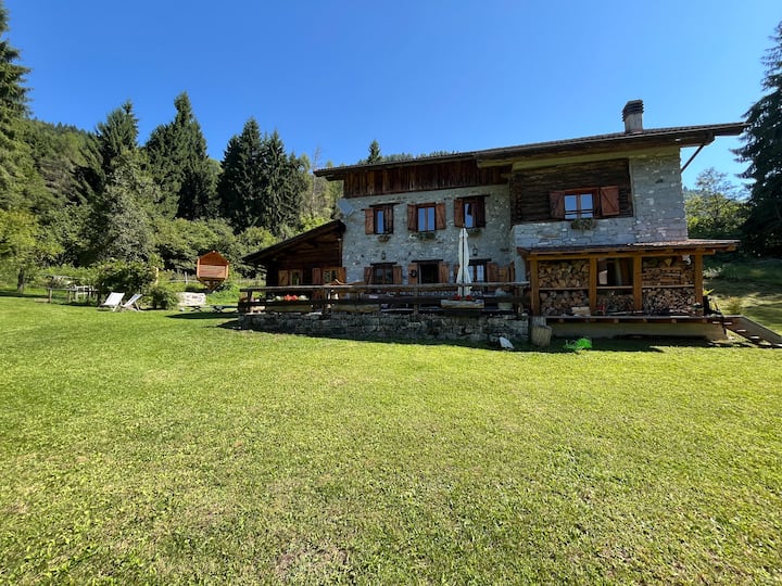 Il Maso Nei Boschi A Due Passi Dal Paese - Trentino