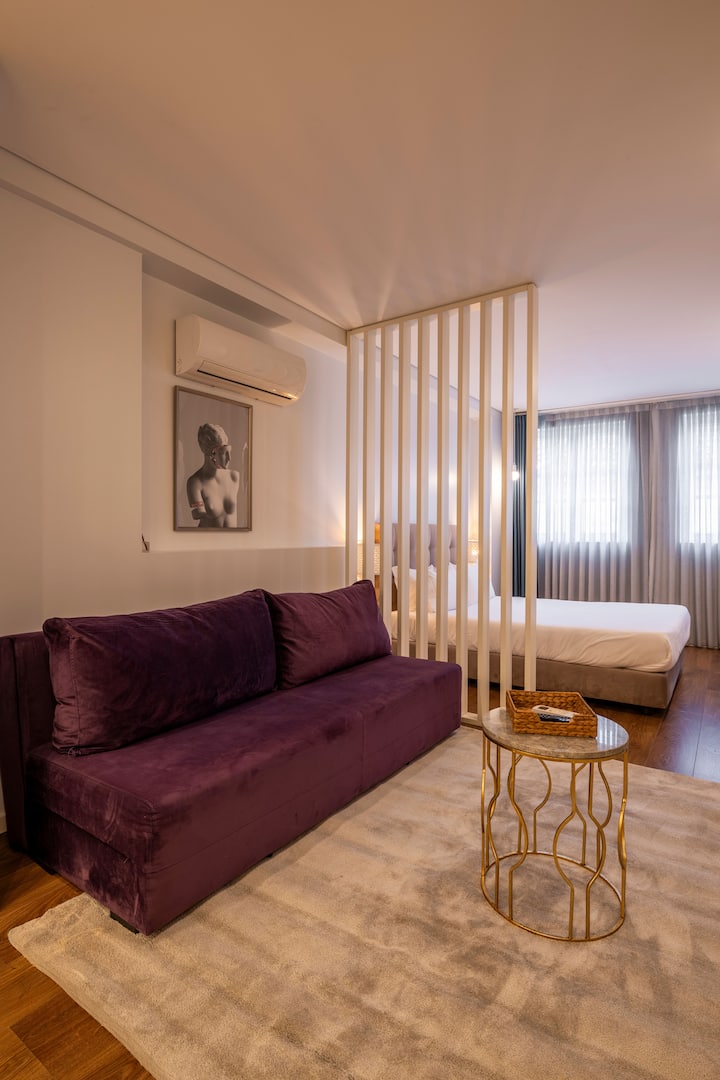 Elegant & Luxurious Upscale Studio In São Vicente - Braga
