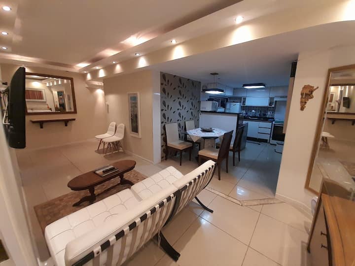 Copacabana Apto 02 Quartos Com Garagem Opcional - Rio de Janeiro