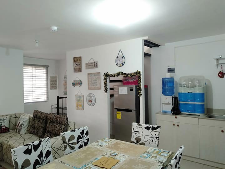 Halydan's Twinhouse, Your Beach Haven - Laiya