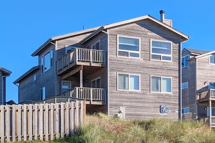 Spyglass Vacation House - Bandon, OR