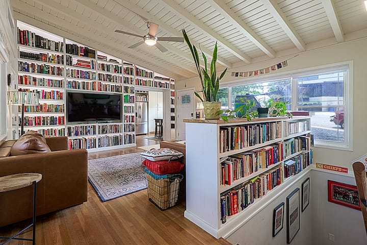 Mid-century Atx 2br 2 Offices Near Soco & Downtown - Austin, TX