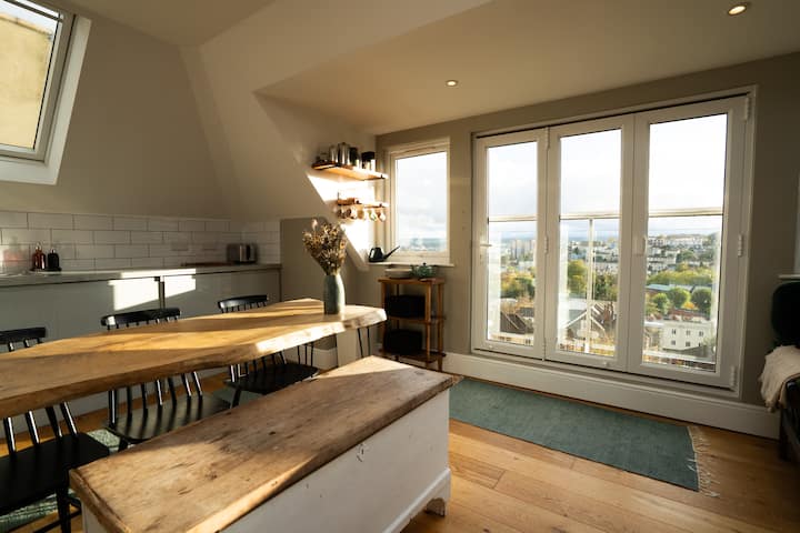 Entire Penthouse With Stunning Views - Bristol