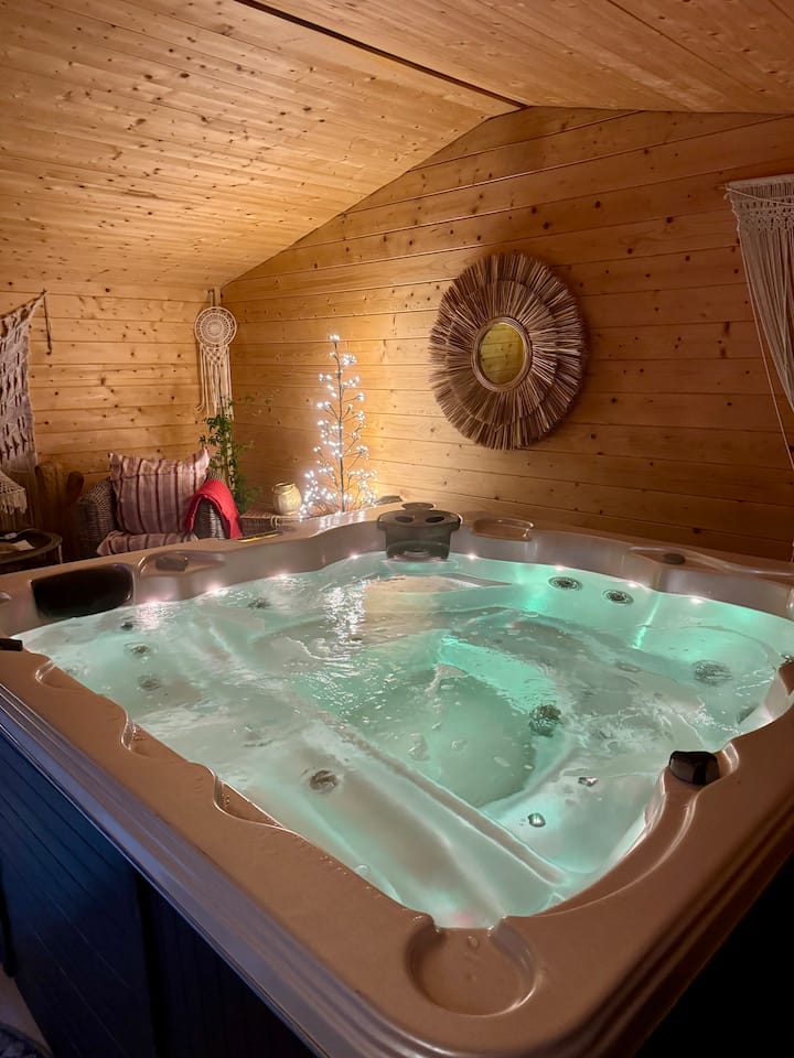 Loft Romantique Avec Spa Privatif - Drôme