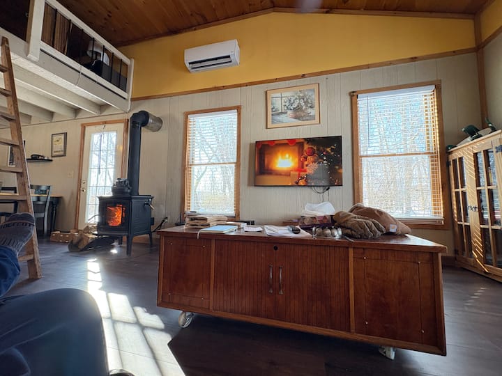 Cozy Farm Stay On Private Airport - Pennsylvania