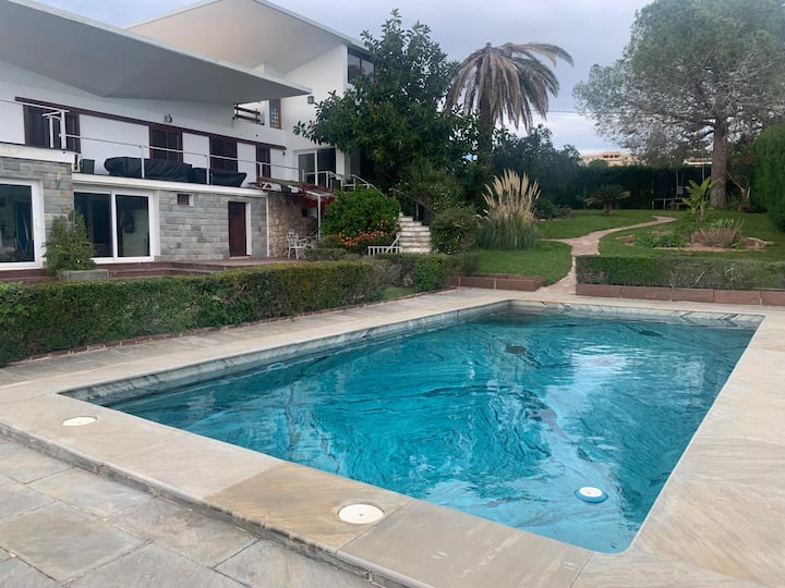 Chalet/bungalow With Pool Near Valencia With View. - Montserrat, Valencia