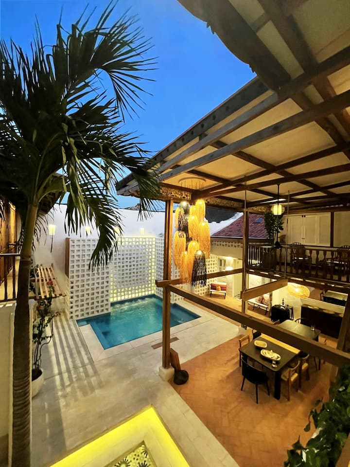 Casa Esquina Calle 7 Infantes - Authentique - Cartagena, Colombia