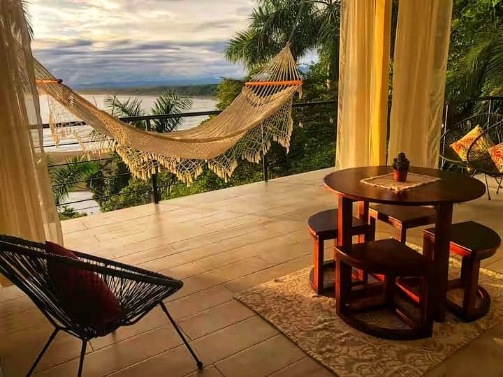 Ocean Sounds Private Apt For Couples!  Marina View - Costa Rica