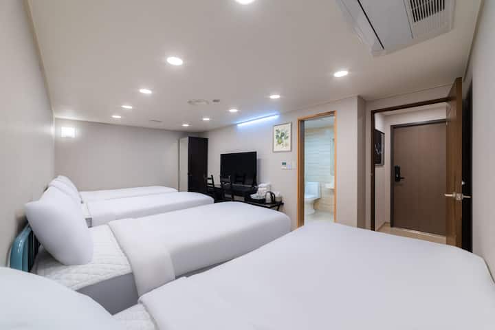 Soosong Guesthouse Basement Stuido_4pax_no Window - Séoul