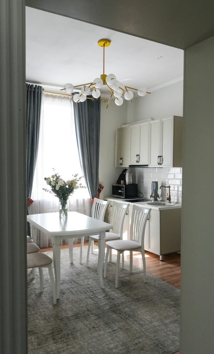 Aparthotel Home
Home Isn’t A Place, It’s A Feeling - Bishkek
