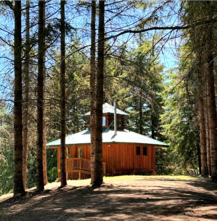 Charming Writers Cabin Vineyard Views Shuswap Lake - Blind Bay