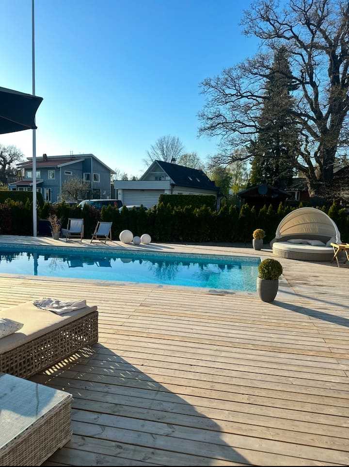 Cozy House 15 Minutes From Stockholm Centre - Täby