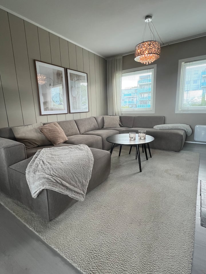 Cosy Big Apartment 5 Min From Tromsø Airport - Tromsø