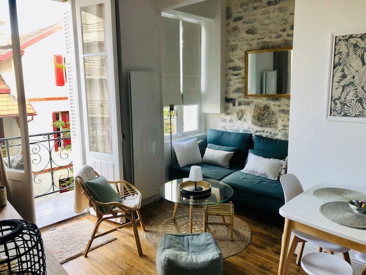 T2+mezzanine Cosy, Balcon, 150m Halles&plage, 30m2 - Biarritz