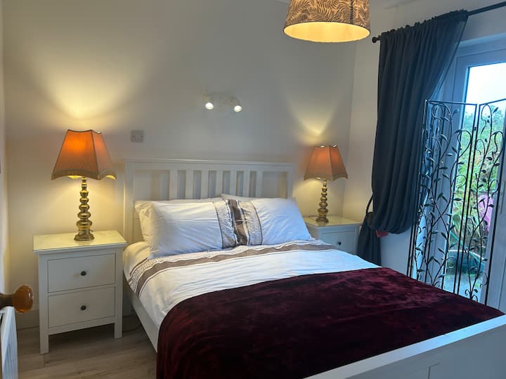 Tig Monbretia. Self Contained 2 Bed Flat. Beenbawn - Irlande