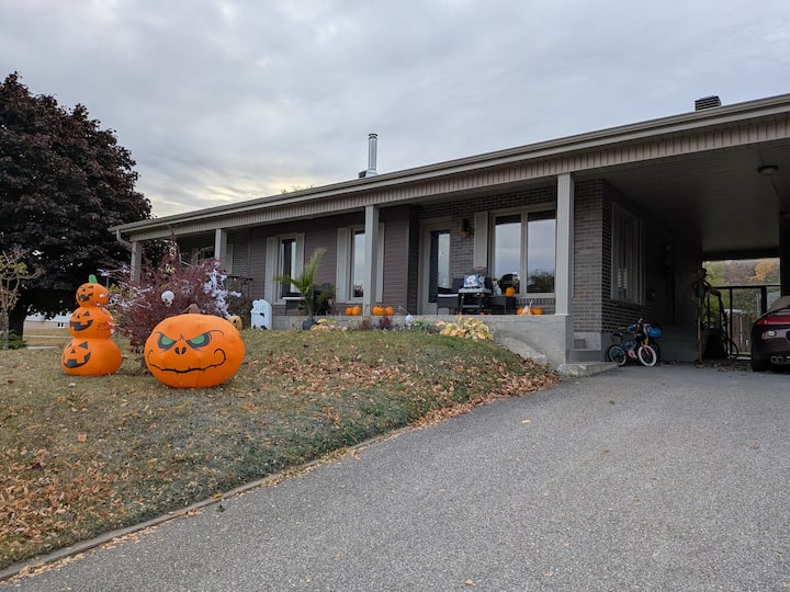 Maison Chaleureuse Et Conviviale - Rimouski