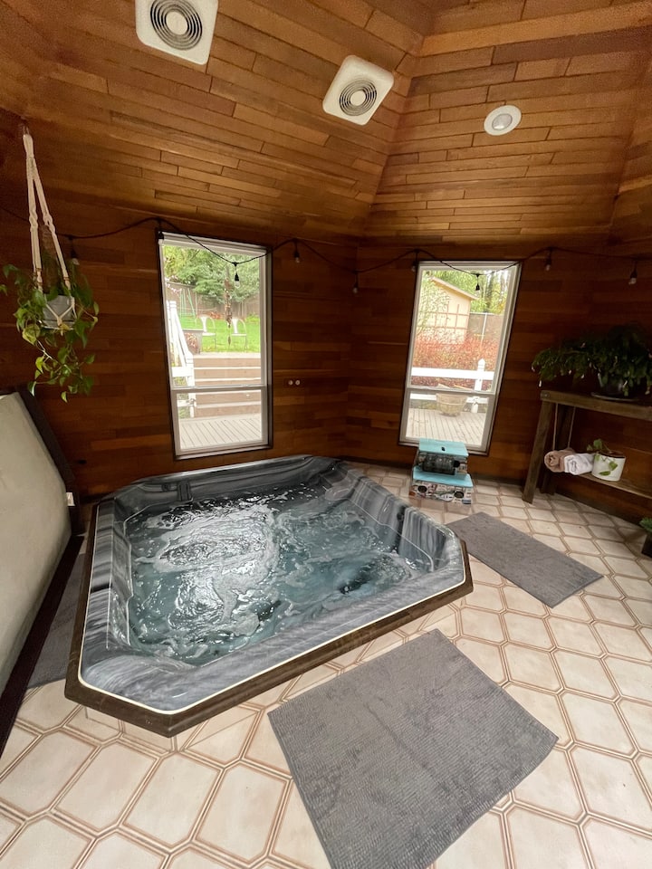 Lrg Room/2 Full Beds/private Bath In Shared Home - Issaquah, WA
