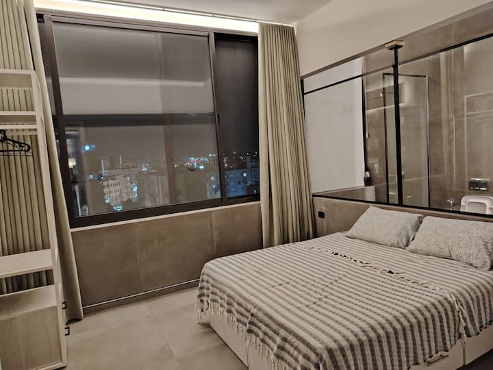 Abu Alzoz Roof Top - 암만 주