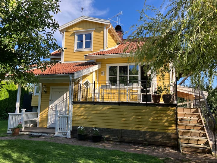 Villa In Mälarhöjden, Stockholm. Close To City. - Stockholm
