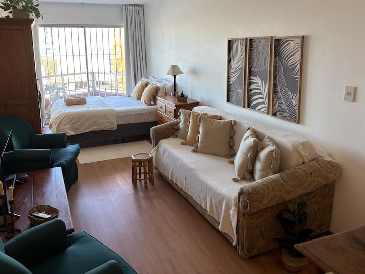 Monoambiente En La Mejor Zona De Montevideo! - Montevidéu