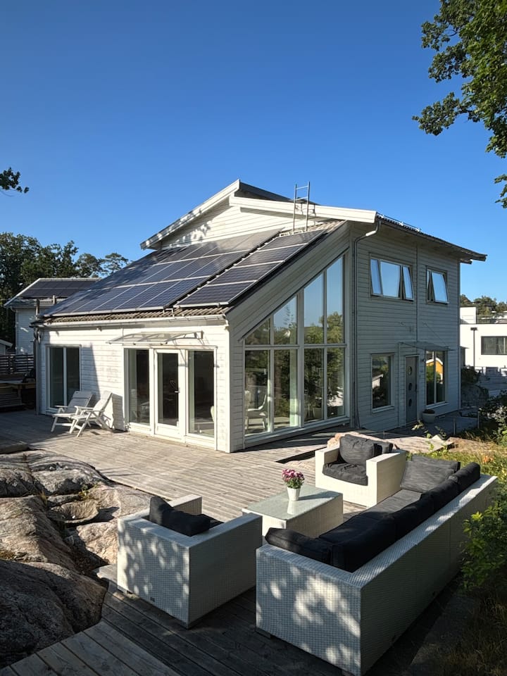 Strandnära, Lättillgängligt Familjehus I ÖSterskär - スウェーデン