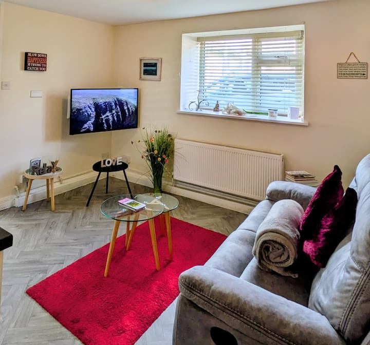 Private Sligo Town Apartment | Wi-fi & Parking - Sligo
