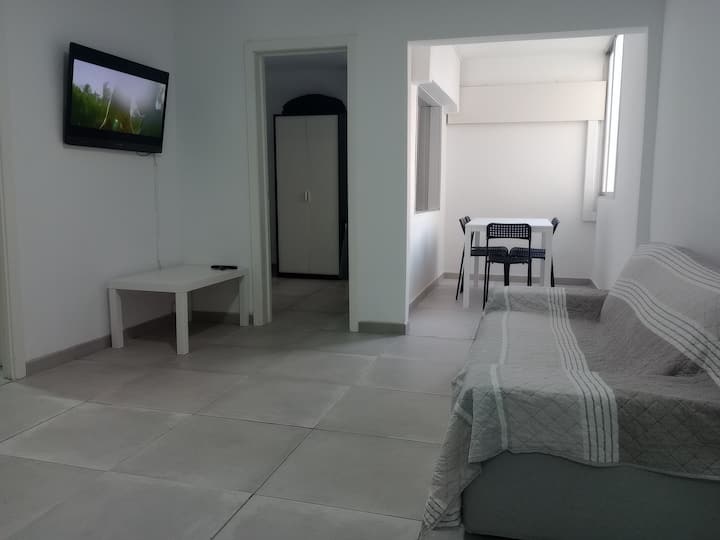 Beautiful 4 Bedroom Flat Near Beach Of Sant Adrià - Sant Adrià de Besòs