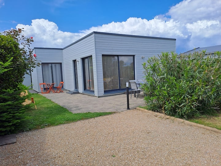 Maison Bois De Plein Pied En Bord De Mer - Groix