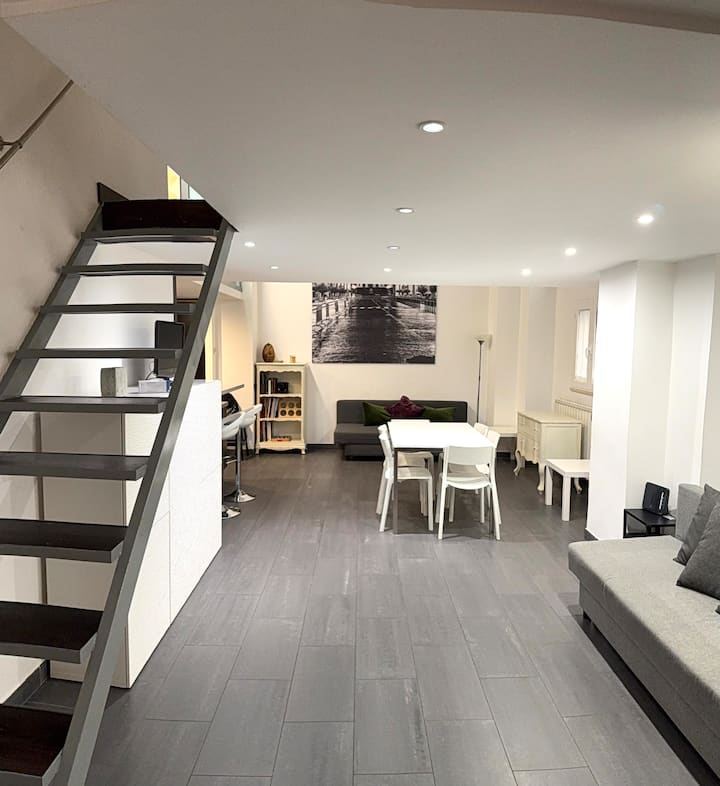 Loft In Old Town Near Termini Station/university - Rome