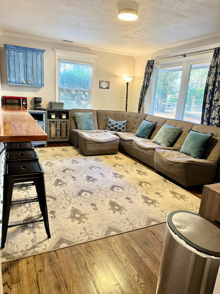 Fun 4 Families; Closest 2 Fort Bragg; Kitchenette - Fayetteville, NC