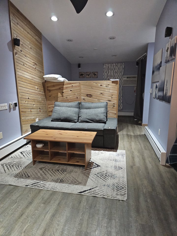 Private Studio In Heart Of Aurora - Aurora, CO