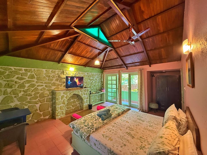 Cozy Cabin B2 |Pool-wifi-nature - Lonavla