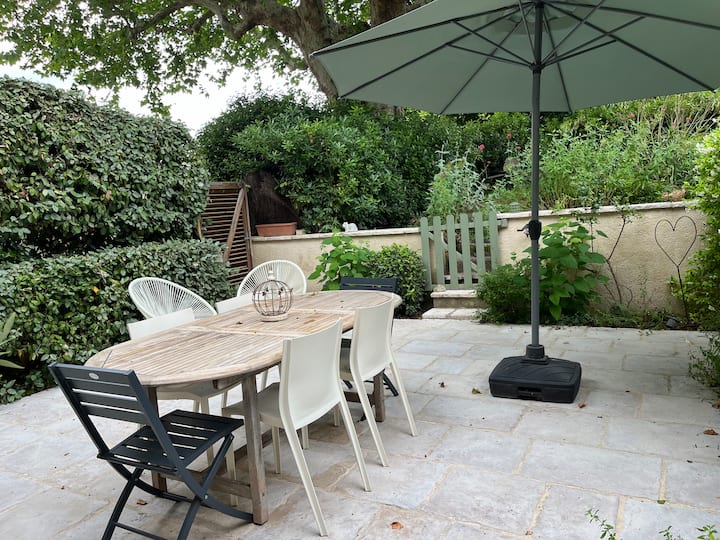 Mas De Durand, Gîte Sophie Entouré De Verdure - Saint-Rémy-de-Provence
