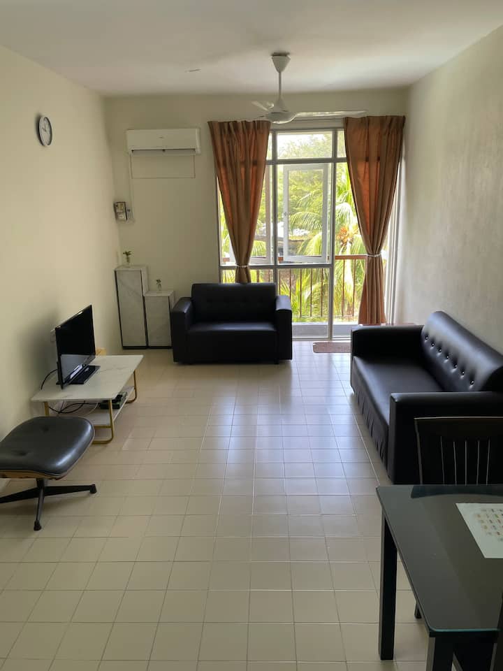 Homestay At Batu Ferringhi - Penang