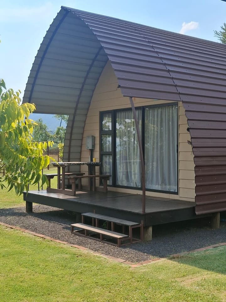 Unique Bachelor-south Unit In Hartbeespoortdam. - Hartbeespoort