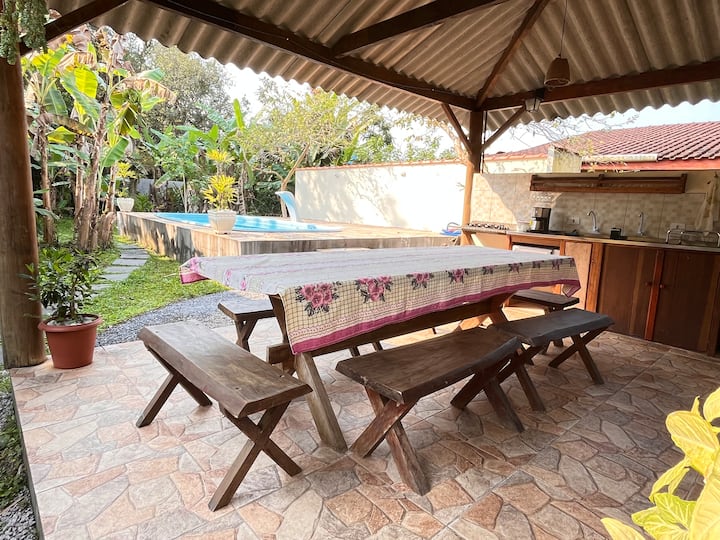 Private Accommodation With Bed Linen And Towels - Ubatuba