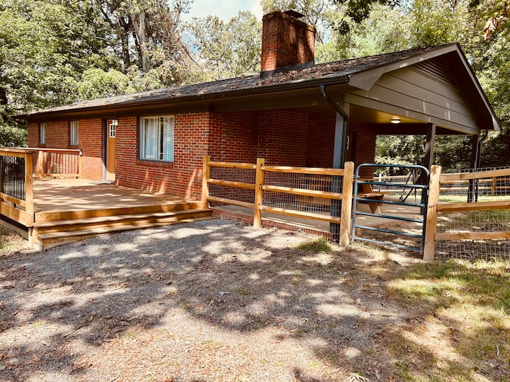 10 Mins To Downtown & Biltmore, Private, Pets Ok - Asheville, NC