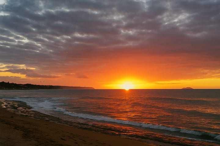 Oceanfront Villa / Sunsets, Surfing, Swimming Pool - Aguada