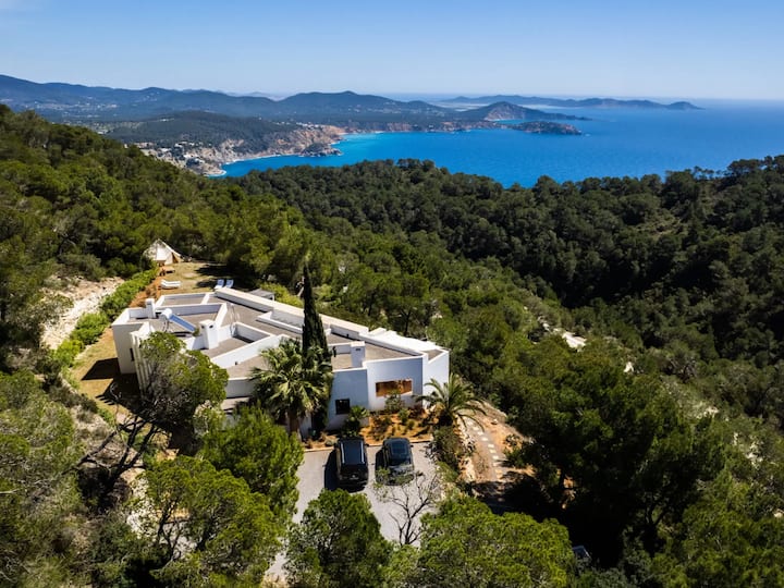 Vistas Maravillosas En Contacto Con La Naturaleza - Ibiza