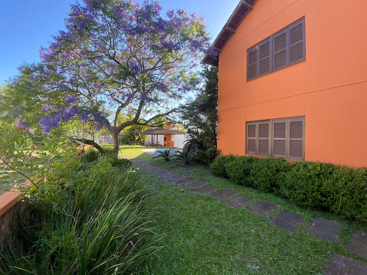 Casa Espaçosa Com Piscina E Churrasqueira-laranjal - Pelotas
